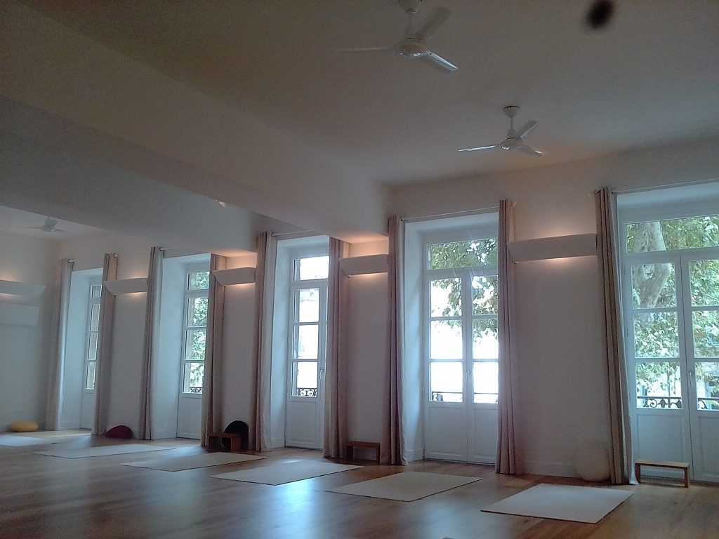 Centre de Yoga de Martyn Neal - Yogapage